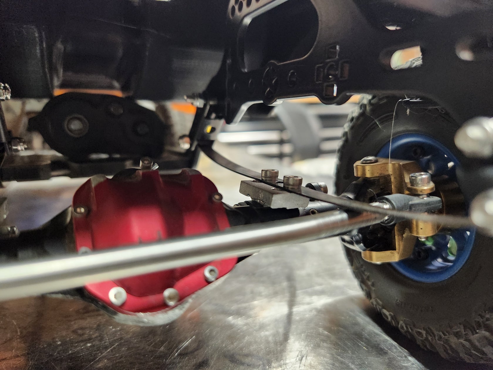 Combination Leaf Mount PUSH – Merchant Metal Fab
